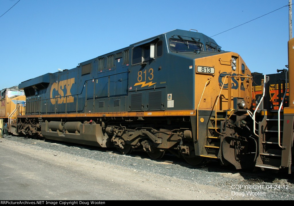 CSX 813